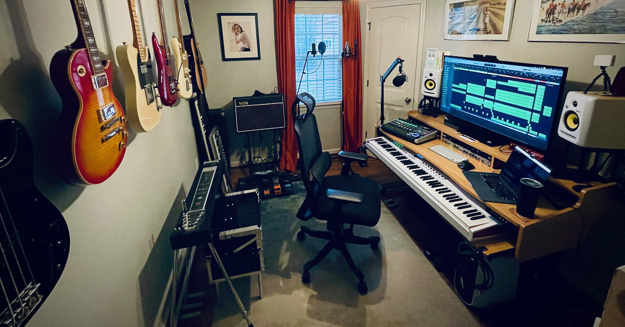 Brian Kelly - Composer & Songwriter - polymonic.com